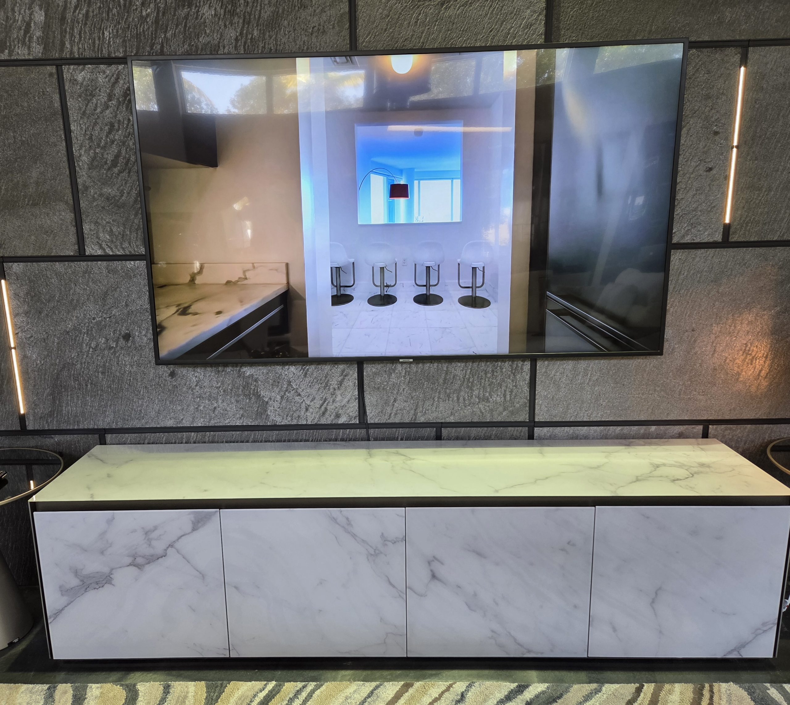 REFLEX ANGELO MONOLITE TV STAND - Loft-6101.com